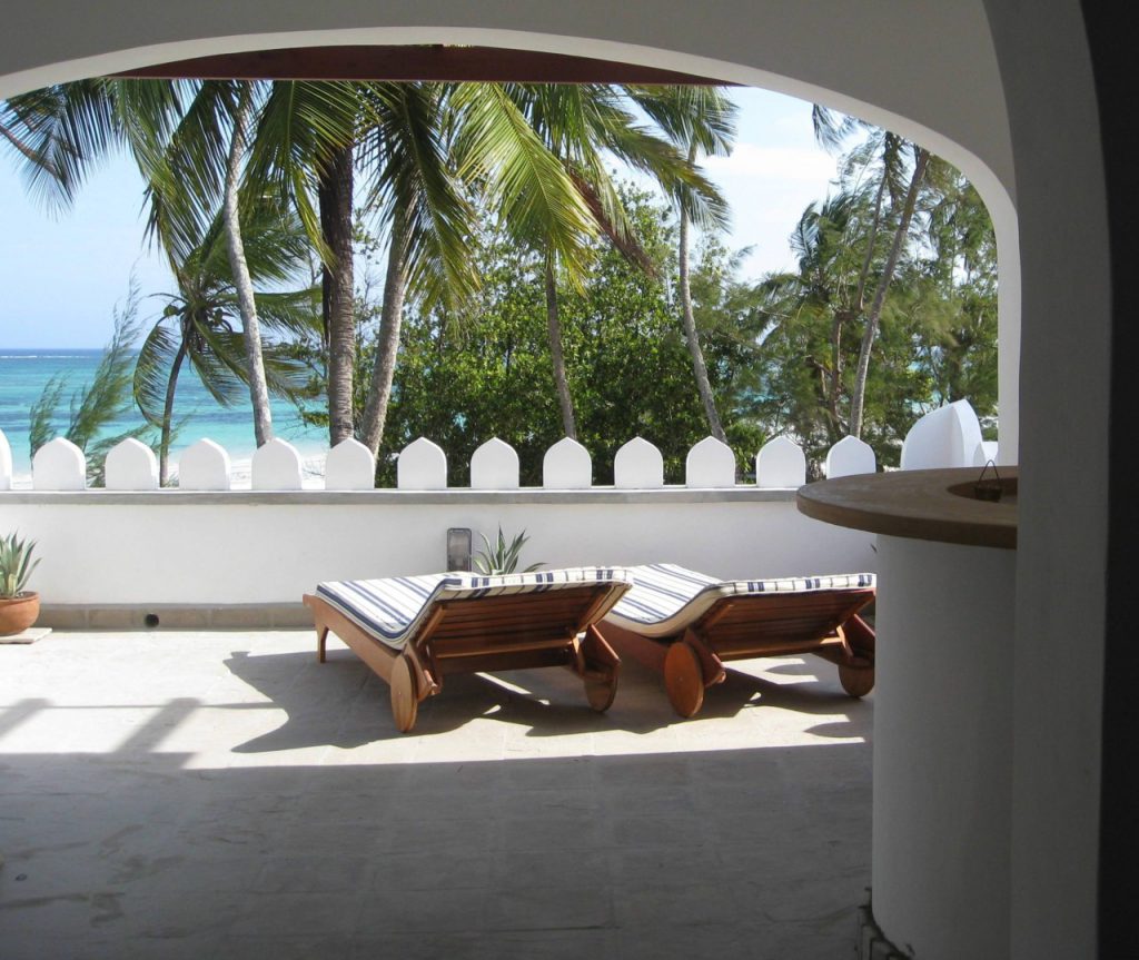 Lantana Galu Beach Resort - Peaks Of Africa